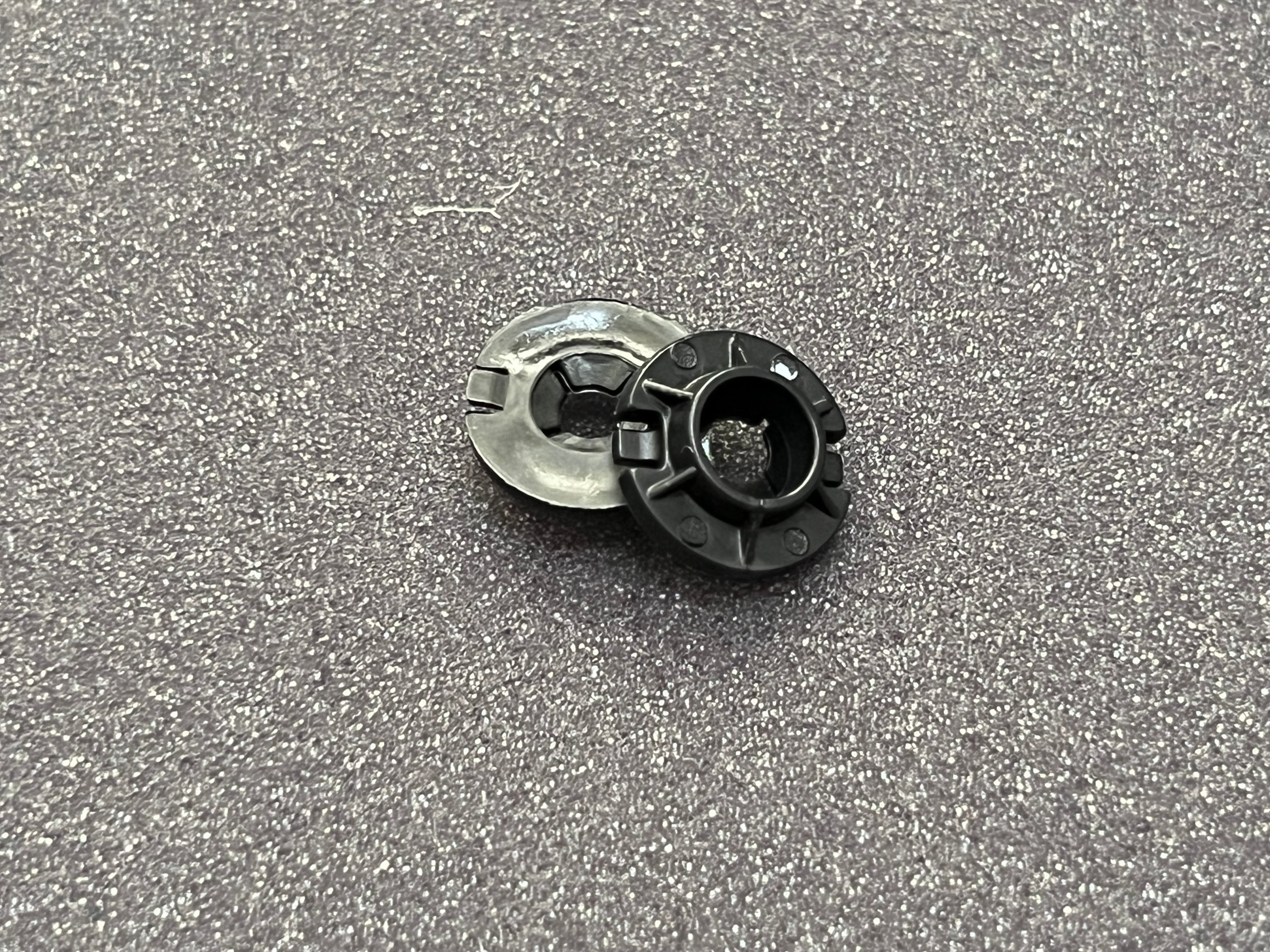 Push-Nut (1110713-99-C) – Custom Tesla